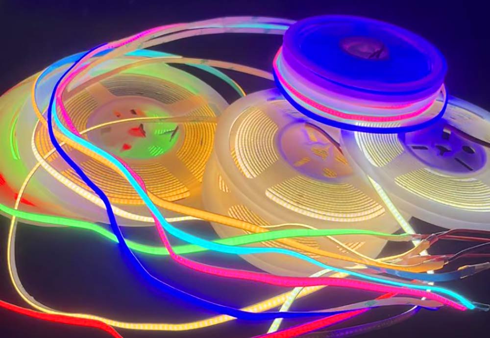 Strip LED COB Ultra tight largeur de 3 mm 6 couleurs aux choix - 12 ...